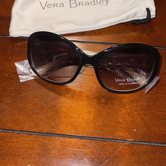 Vera Bradley | Accessories | New Vera Bradley Anna Ladies Sunglasses ...